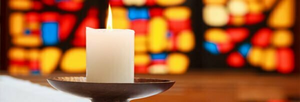 What does a candle symbolise? Melt Candles